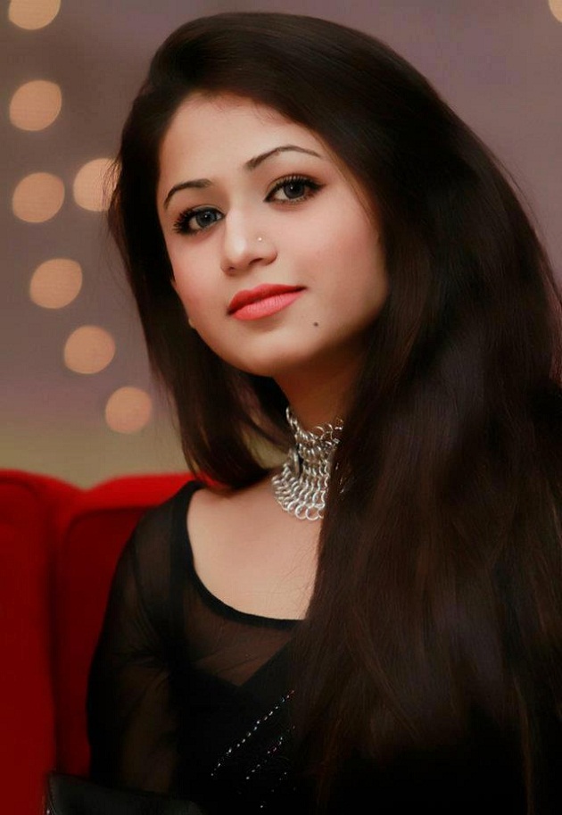 ফারহানা শাহরিন ফারিয়া - আগাছা