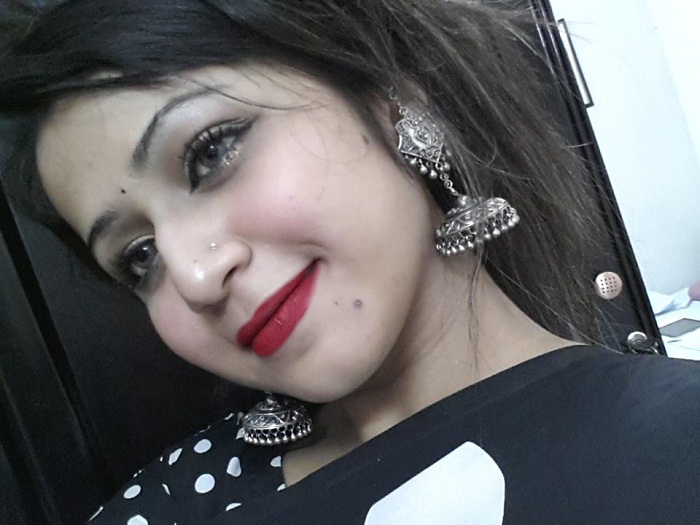 ফারহানা শাহরিন ফারিয়া - আগাছা