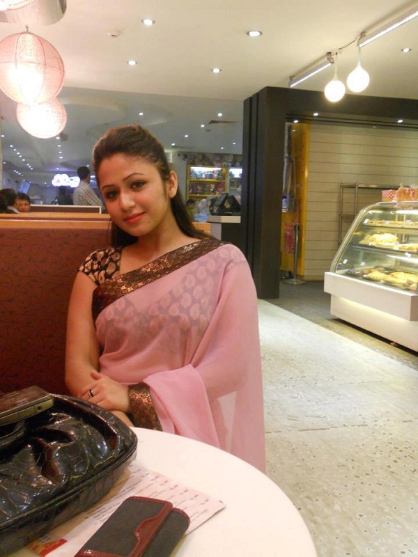 ফারহানা শাহরিন ফারিয়া - আগাছা