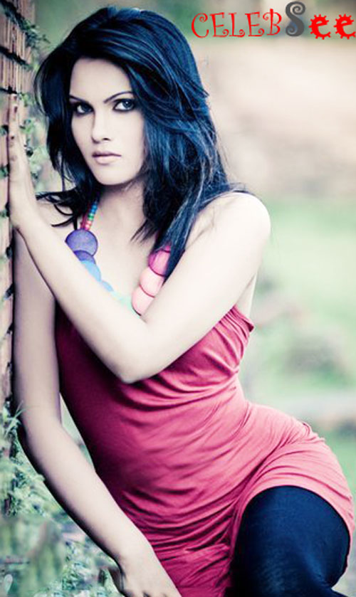 হাসিন রওশন জাহান - আগাছা