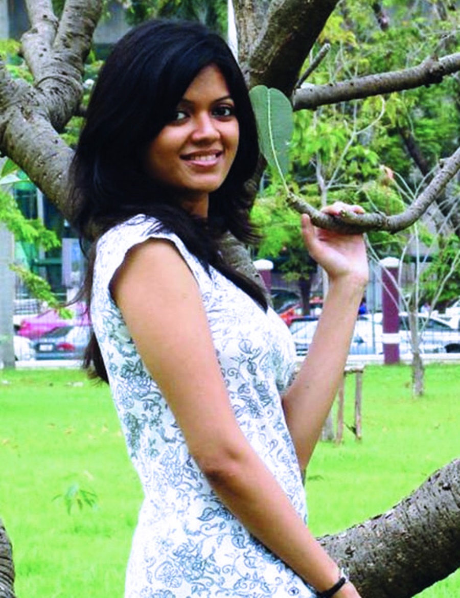 মাসুমা রহমান নাবিলা - আগাছা