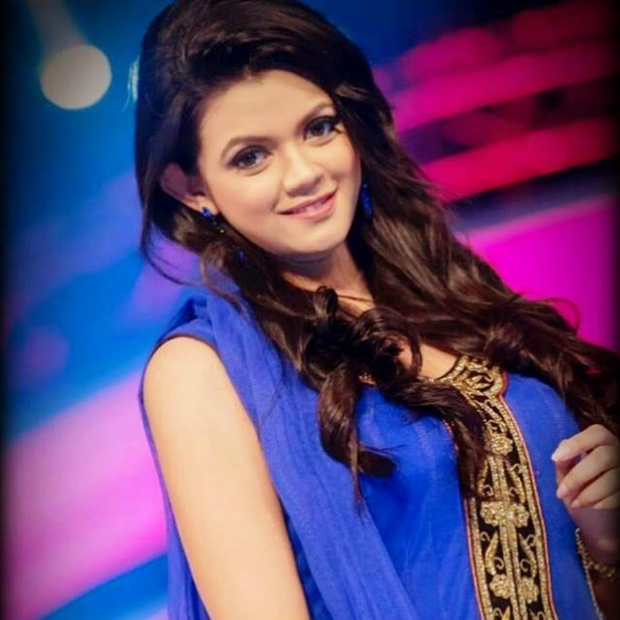 মাসুমা রহমান নাবিলা - আগাছা