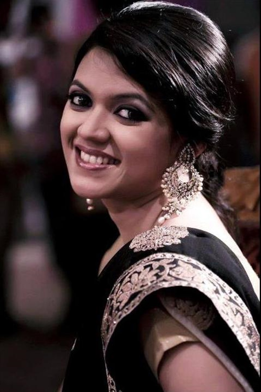 মাসুমা রহমান নাবিলা - আগাছা