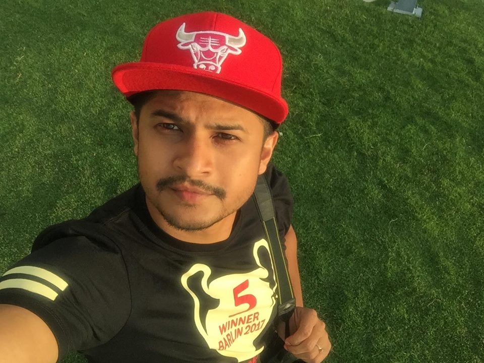 নিলয় আলমগীর - আগাছা