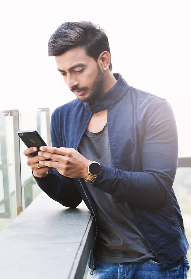 বনি সেনগুপ্ত ভারতীয় বাঙালি চলচ্চিত্র অভিনেতা