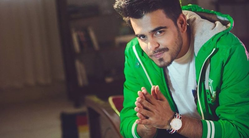 সিয়াম আহমেদ - আগাছা