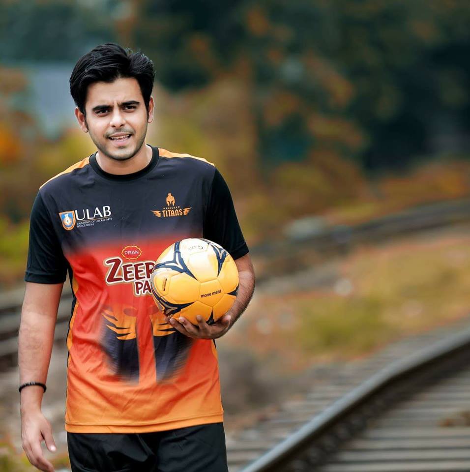 সিয়াম আহমেদ - আগাছা